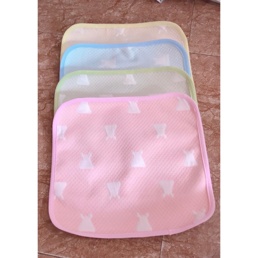 Waterproof 4-Color Diaper Pads 4 Layers To Change Diapers For Babies ...