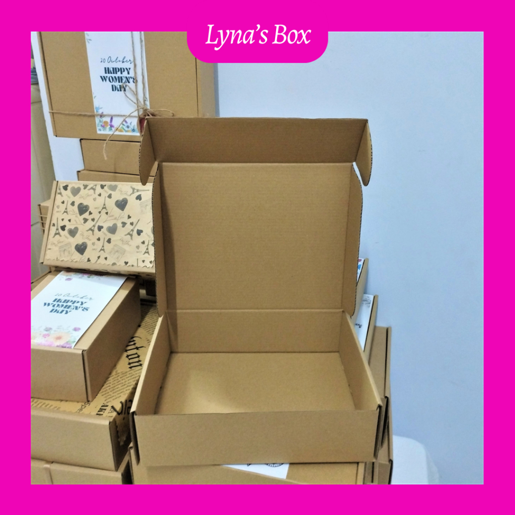 20 cardboard boxes with snap lids, carton box size 30x20x10cm | Shopee ...