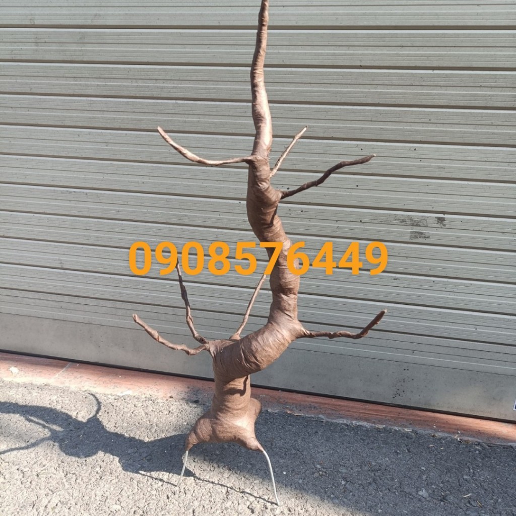 Bonsai roots make velvet zinc flowers, fake peach tree trunks, wax ...