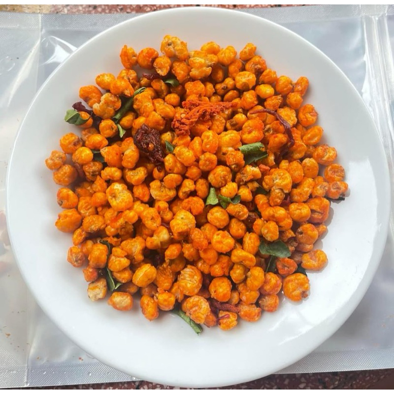1 kg Crispy fried sticky rice Corn beef corn with lemon leaves | Shopee ...