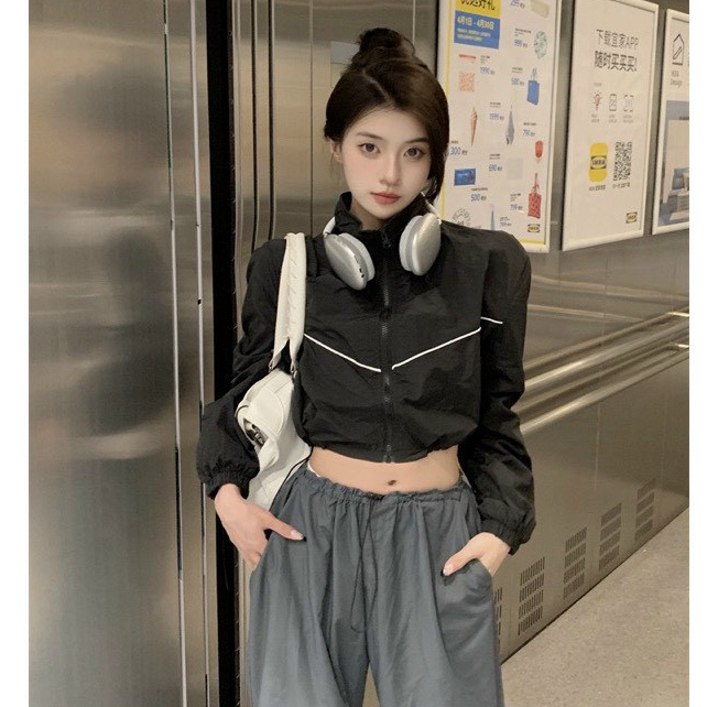 2-Layer Black Windbreaker with White Trim, Breathable Mesh Lined ...