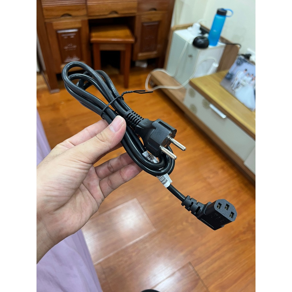 Power cord for BenQ TK700Sti >>) Game projector) | Shopee Philippines