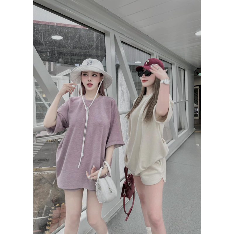 Set of Genuine Quality Men's/Women's Short Sleeve T-shirts and Shorts ...
