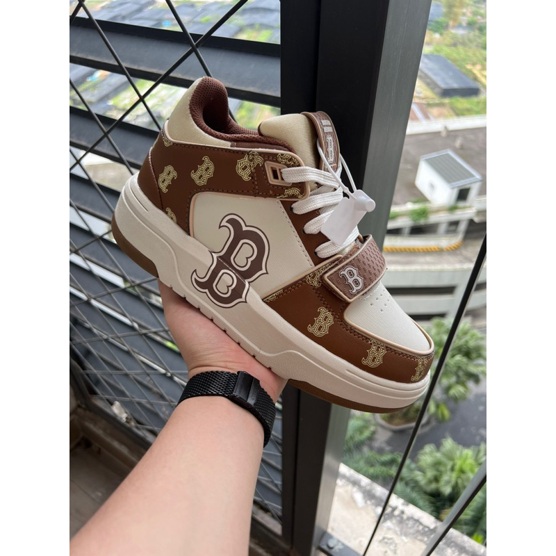 Mlb Chunky LINER Mid Boston Monogram Brown Shoes Latest Edition 2024 ...