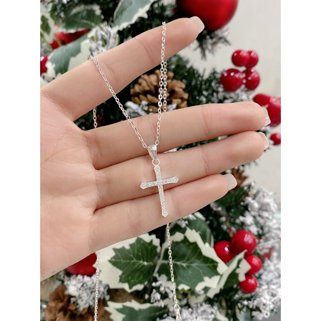 Super pretty little silver cross necklace D68 - Catholic gift ...