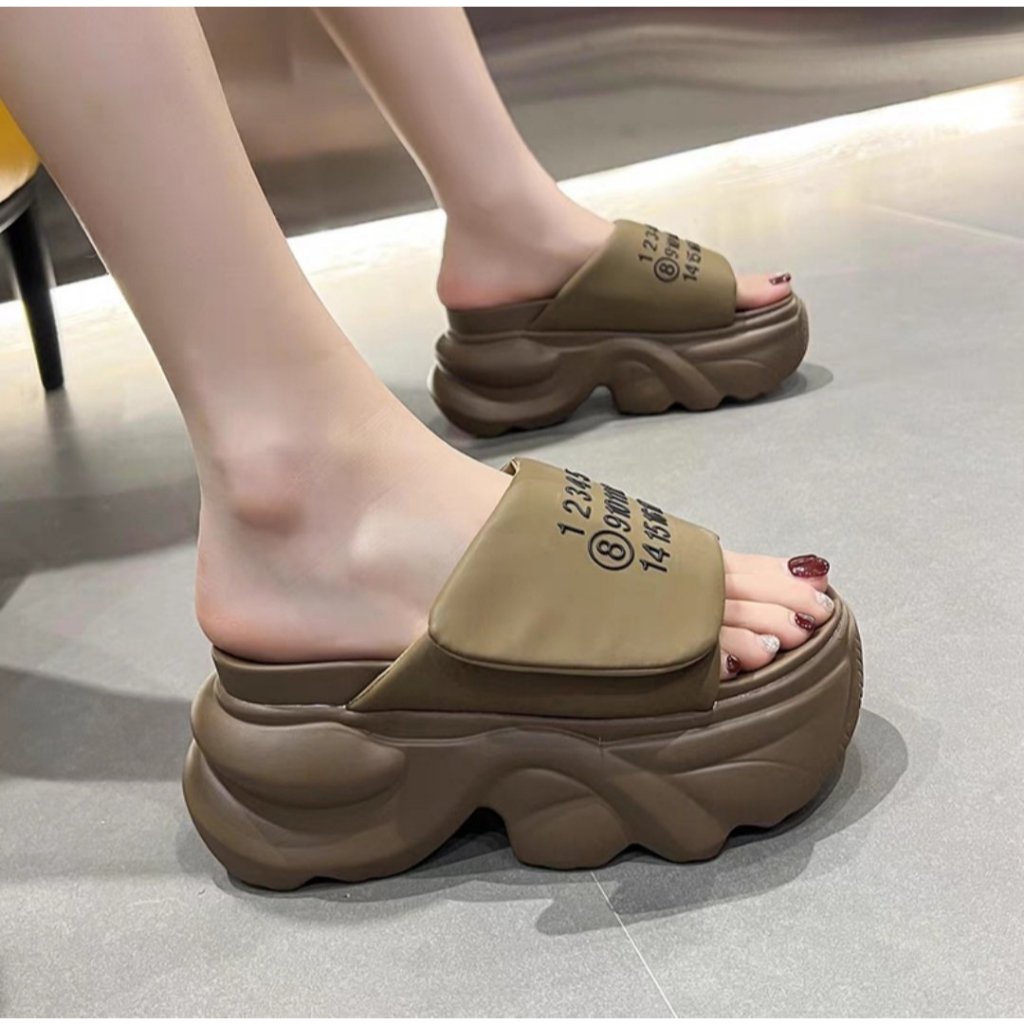 BM SLIPPERS WITH HORIZONTAL STRAPS PRINTED WITH PR5 NUMBER | Shopee ...