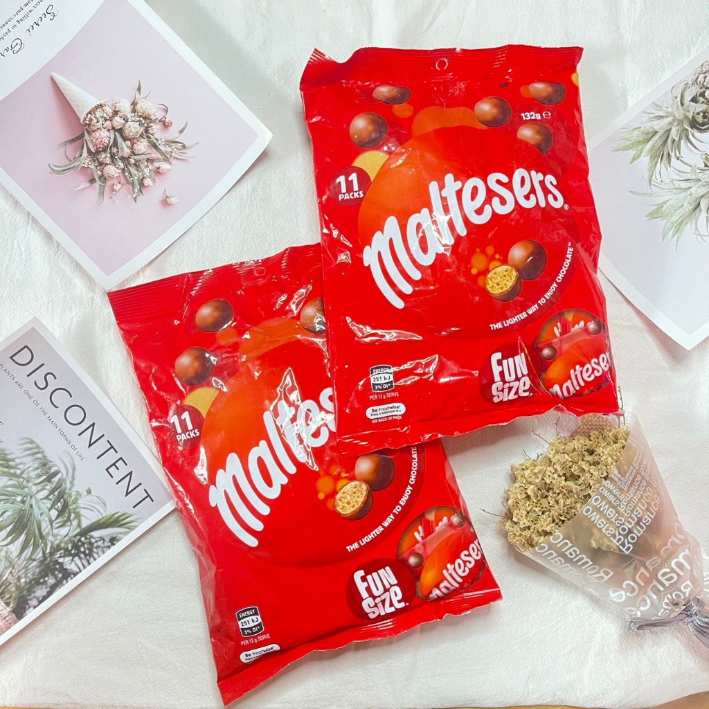 (Super Hot) MALTESERS AUSTRALIAN chocolate cake, bag of 11 small packs ...