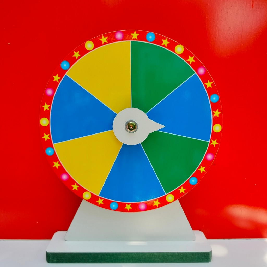 Happy Wheel (lucky 7 boxes with Red Border - Diameter 25cm x Height ...