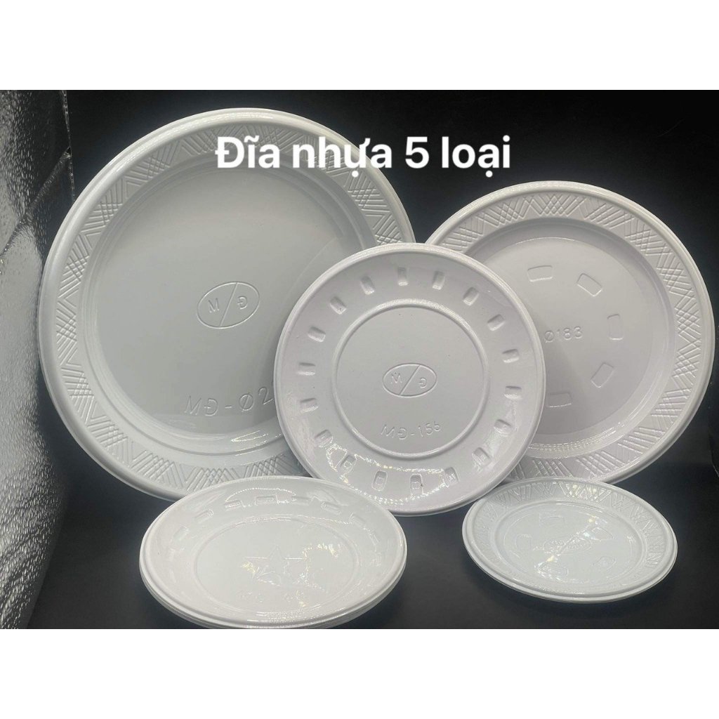 Set of 50 Manh Duc disposable plastic plates - All sizes - Birthday ...