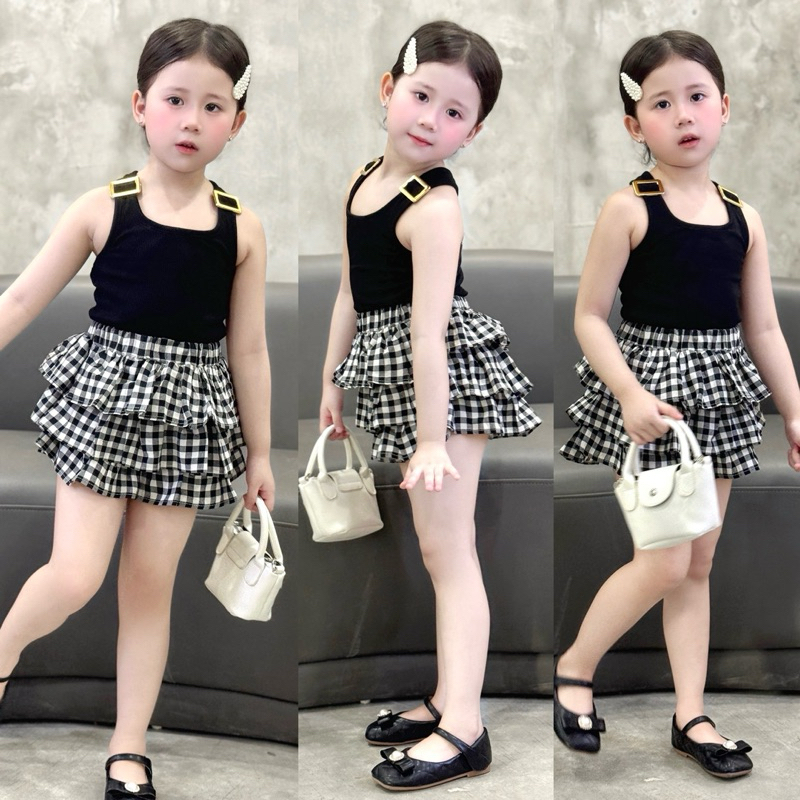 Black and white karo skirt set with inner pants + black tank top for ...
