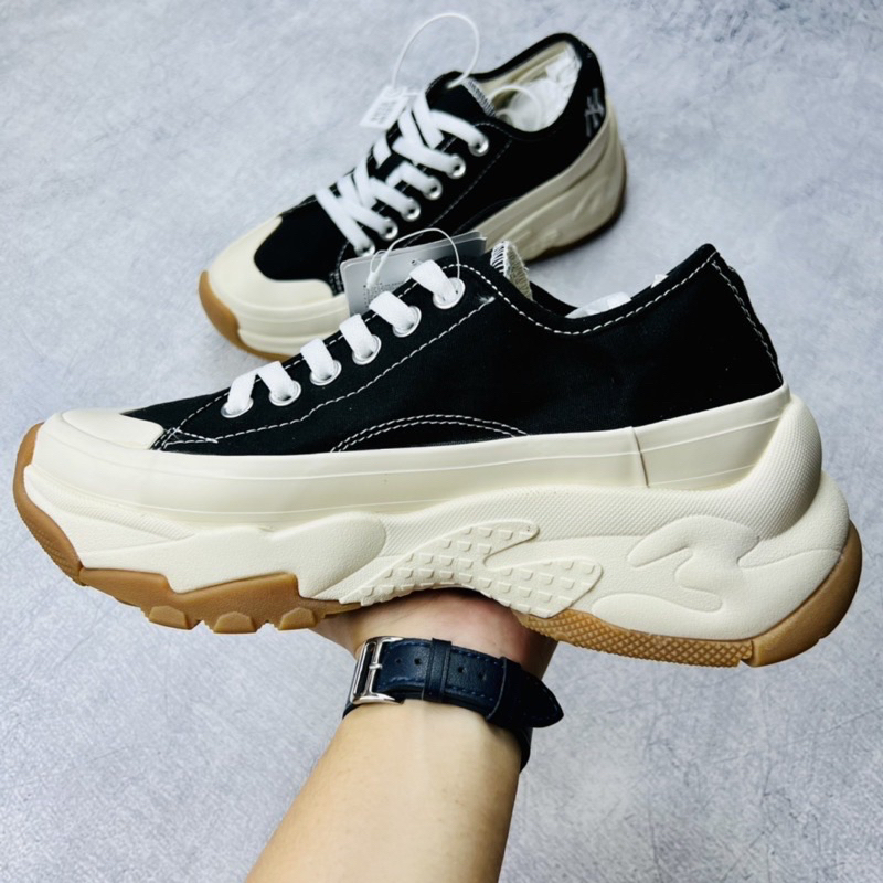 Pass MLB Chunky Low New York Low-cut sneakers Product SC_size 38 (No ...