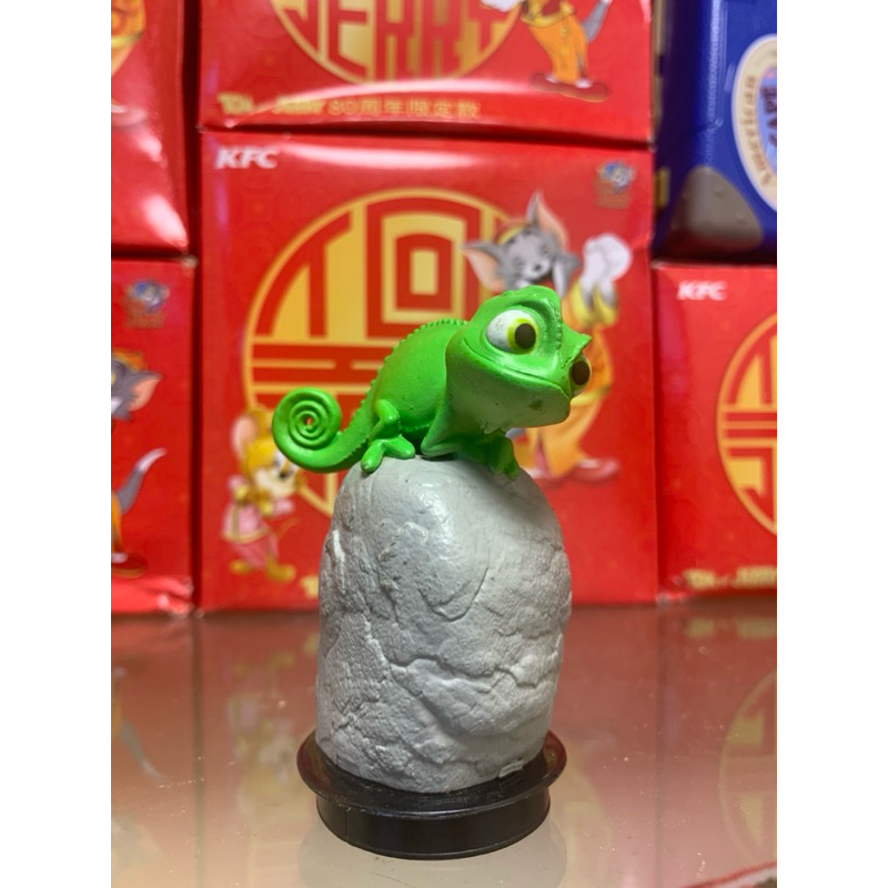 Model The movie topper cup Water combo movie, cup topper figure Tangled ...