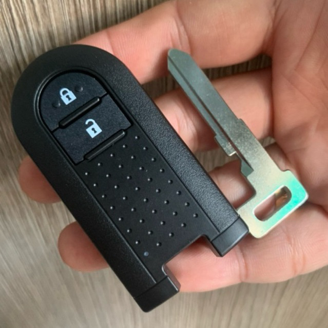 Toyota Rush Wigo smartkey key shell | Shopee Philippines