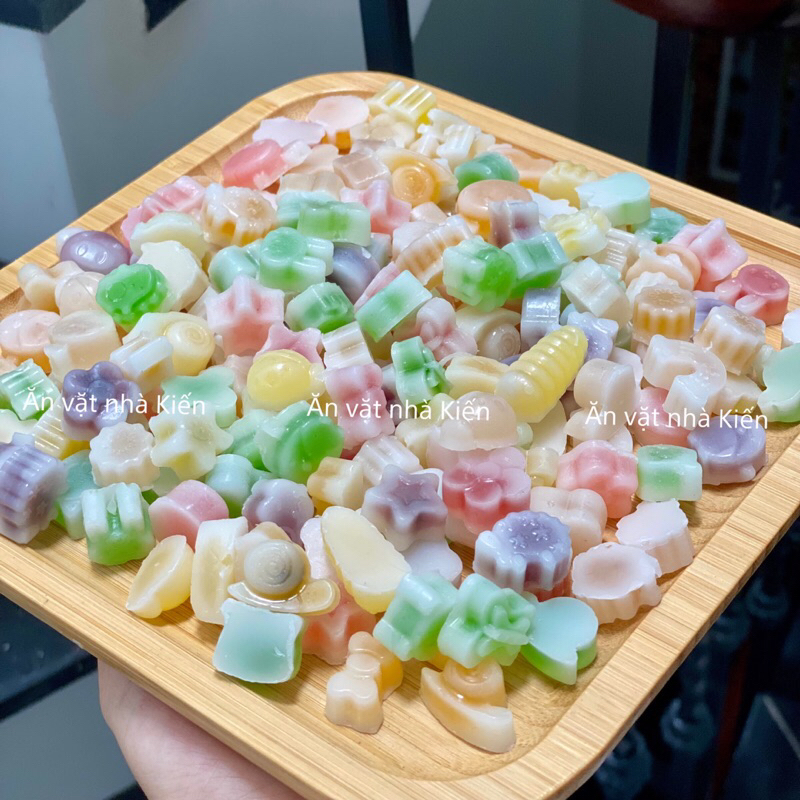 Combo of 100 mini cute wax candies with 12 fruit flavors | Shopee ...