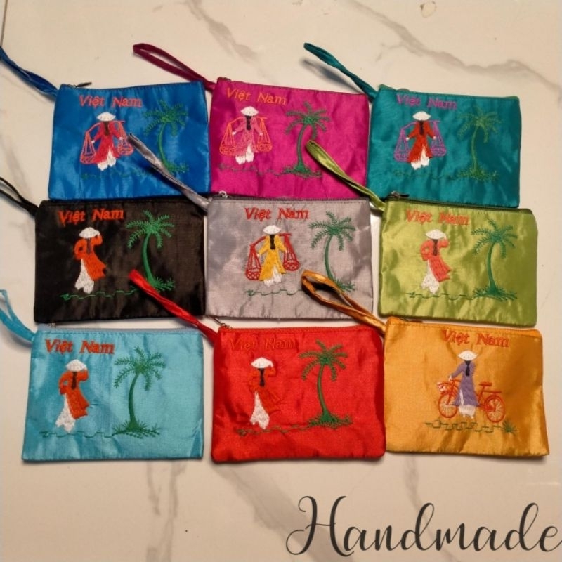 Silk mini wallet embroidered with Vietnamese ao dai - coin purse ...