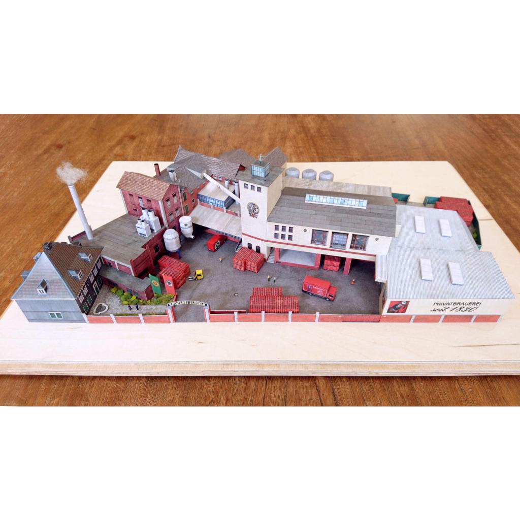 Paper Model diorama Beer Factory Kulmbacher Brauerei In Germany ...