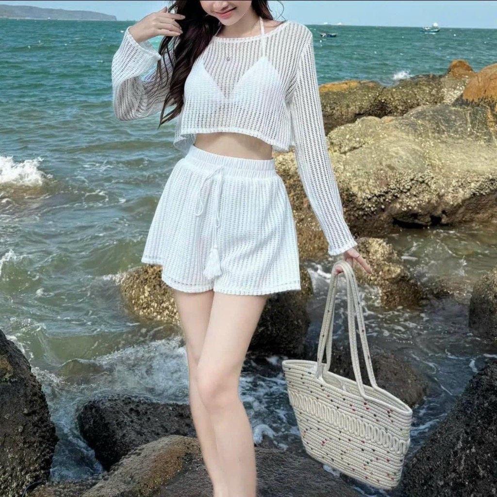 Women's beach fashion Set, padded bra, mini shorts with youthful wool ...
