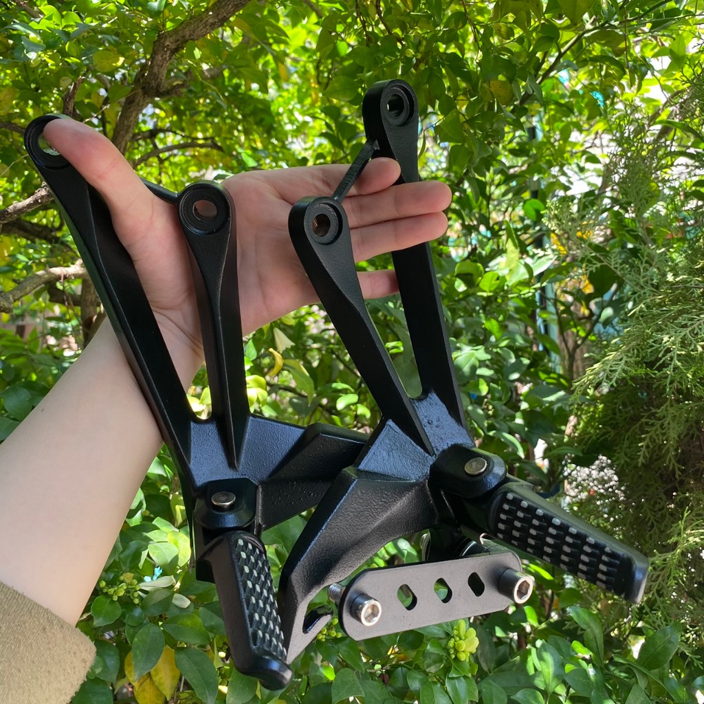 Motorcycle accessories - Z1000 footrest for Exciter 150, 155 and Winner ...