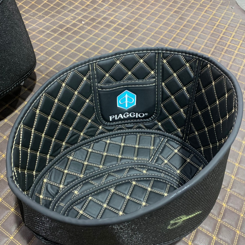 Leather trunk lining for Vespa Sprint, Primavera, Vespa Lx, Vespa GTS ...