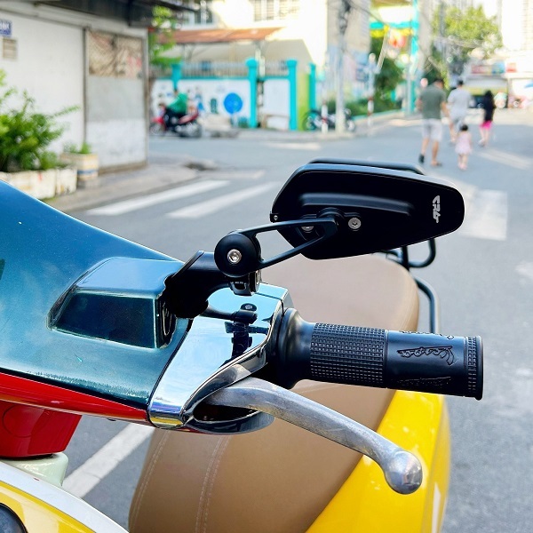 Crg Thai Style Mirror with Extremely Sharp White Glass for Motorcycles ...