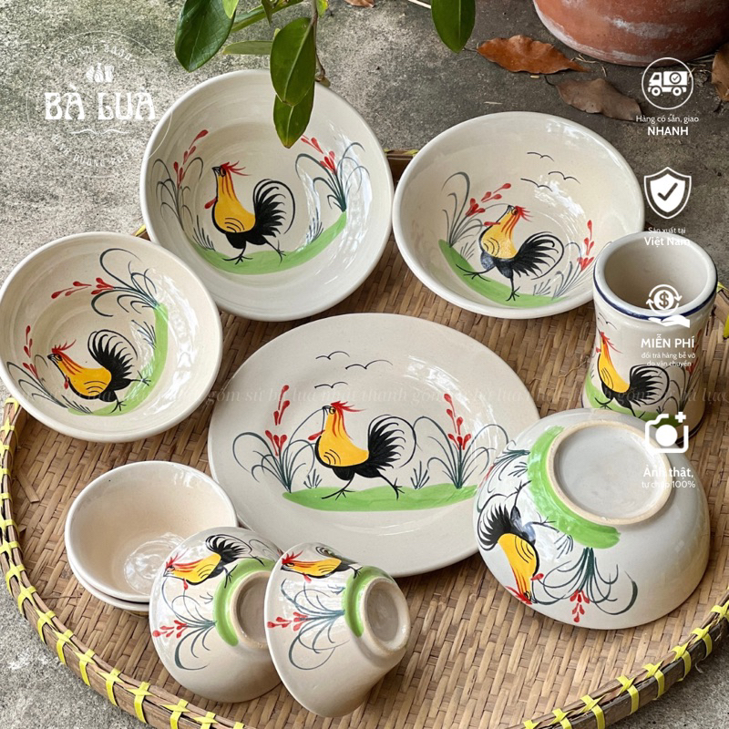 Collection Of Eye-Catching Golden Chicken Bowls And Dishes, Class 1 ...