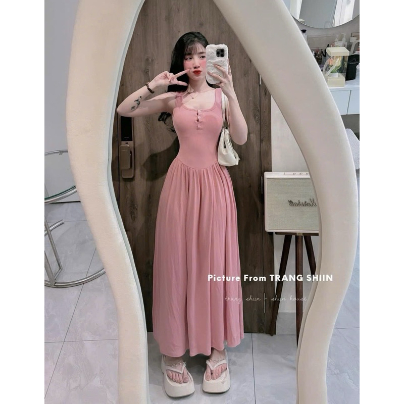 Maxi Dress Spread Waist Dipped Three Holes Deep With lz Buttons ...