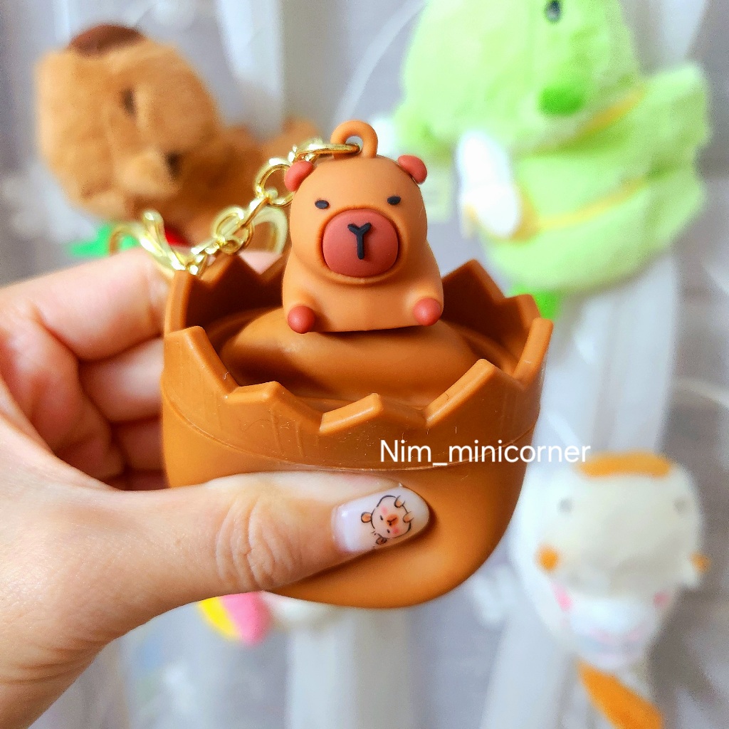[Capybara/Labubu] Peek-a-boo interactive keychain toy, Capybara, Labubu ...