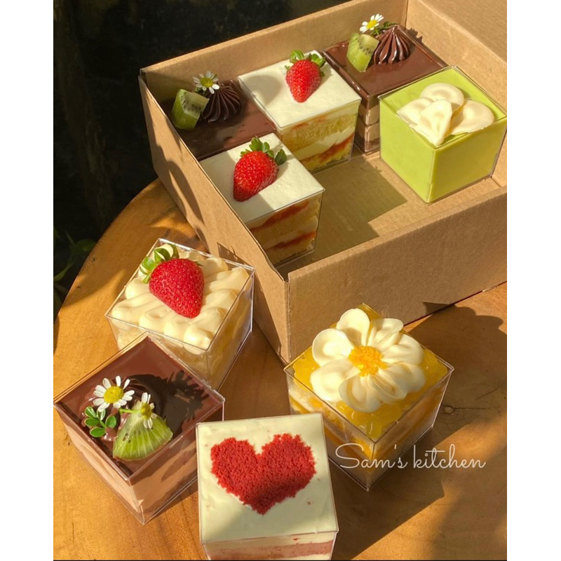 50 Square mica cups for cold cakes, mousse cakes, tiramisu, panna cotta ...