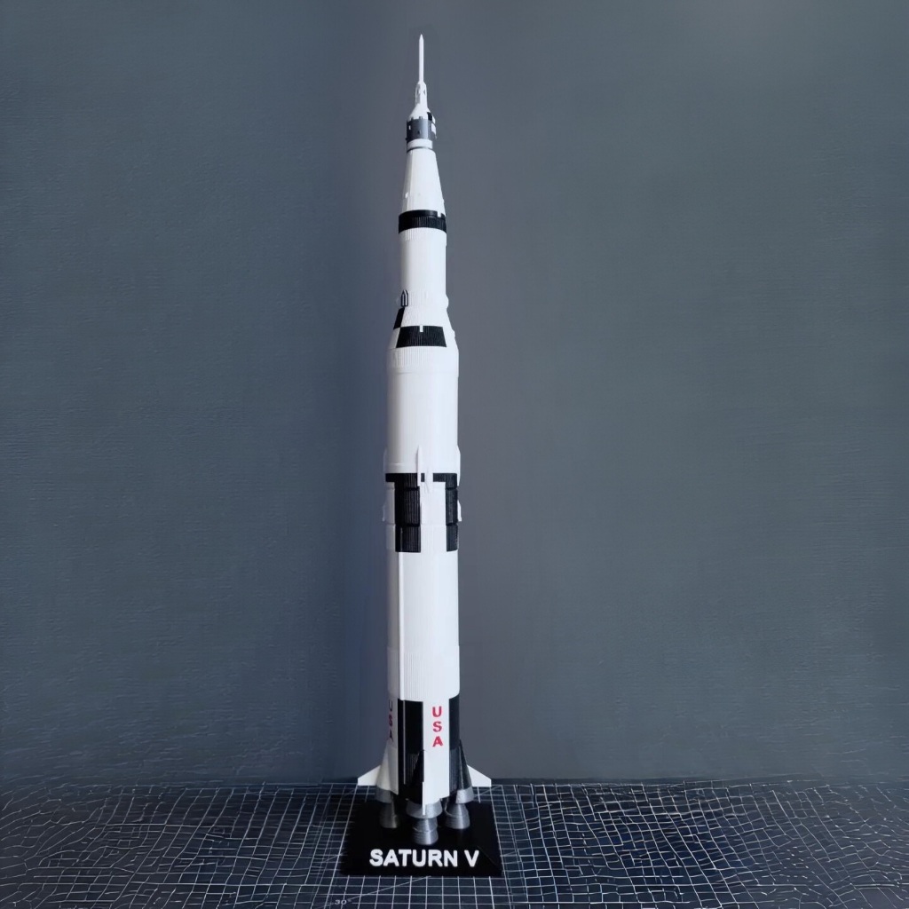 Apollo Saturn V rocket model, scale 1:200, 56cm high, assembled from 60 ...