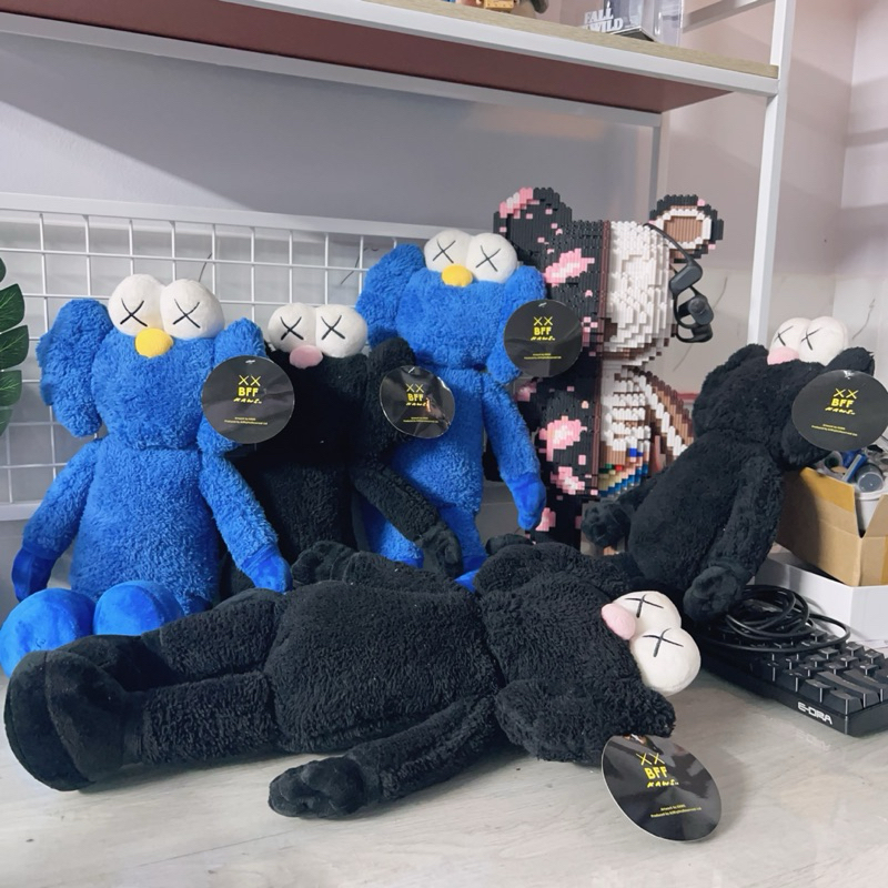 Kaws TEDDY BEAR X EYES TREND KAWS MODEL ROOM DECOR | Shopee Philippines