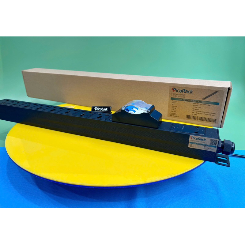 Picolink PDU 3-pin multi-purpose power bar with 8 sockets, 32A for ...