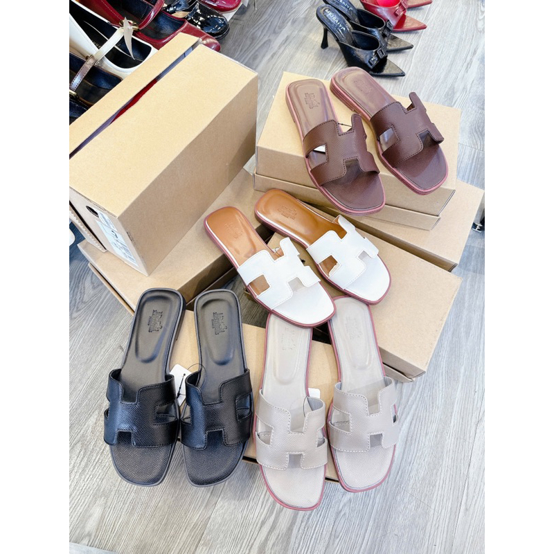 H-Strap Sandals Made of Grained Leather in 4 Colors as Pictured ...