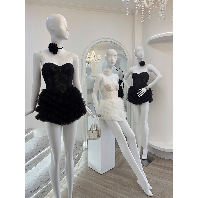 Super pretty princess lace bustier party dress with layered ruffles ...