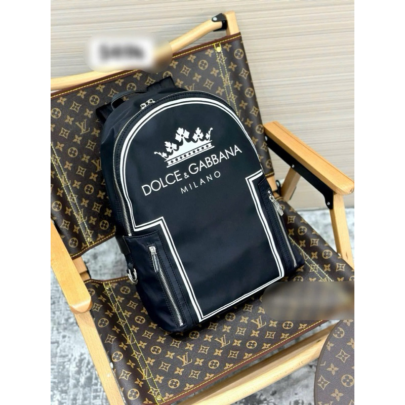 Backpack with bow and crown border with 4 engraved buckles | Shopee ...