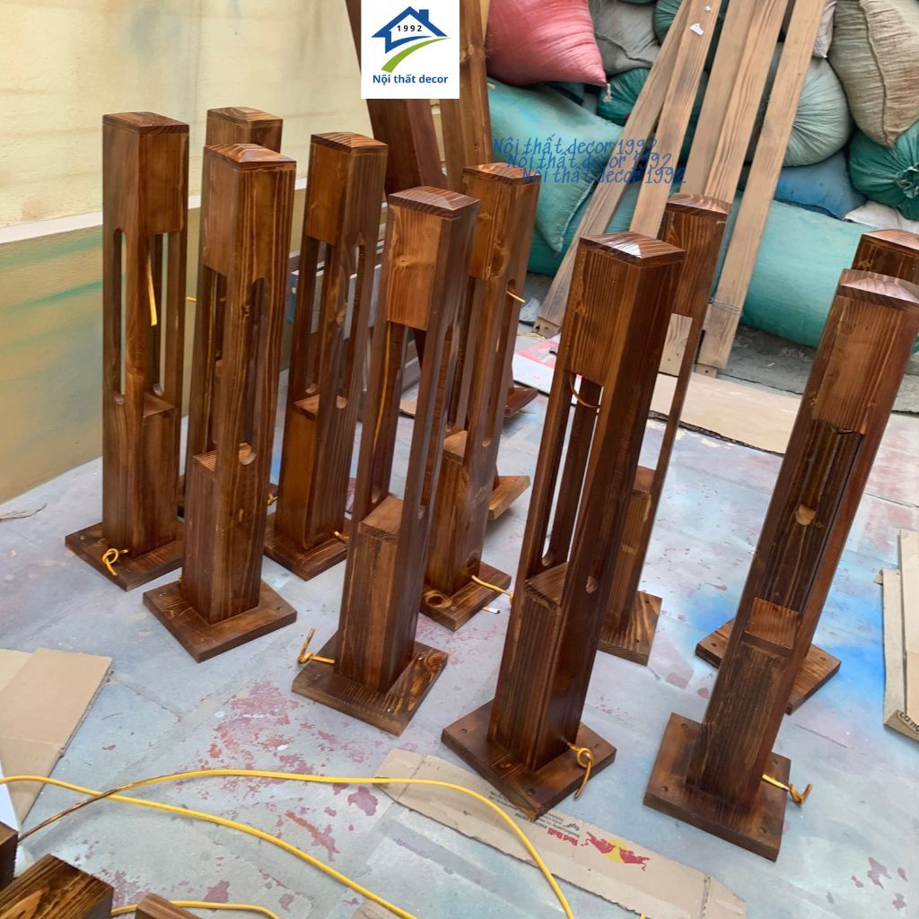 Low Garden Decorative Light Pole Made of Imported Pine Wood, Wall ...