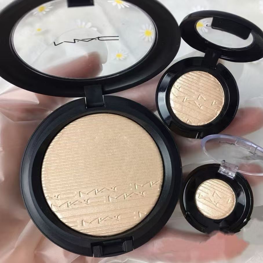 Mac Extra Dimension Skinfinish Highlighter in Double-Gleam, Genuine Mac ...