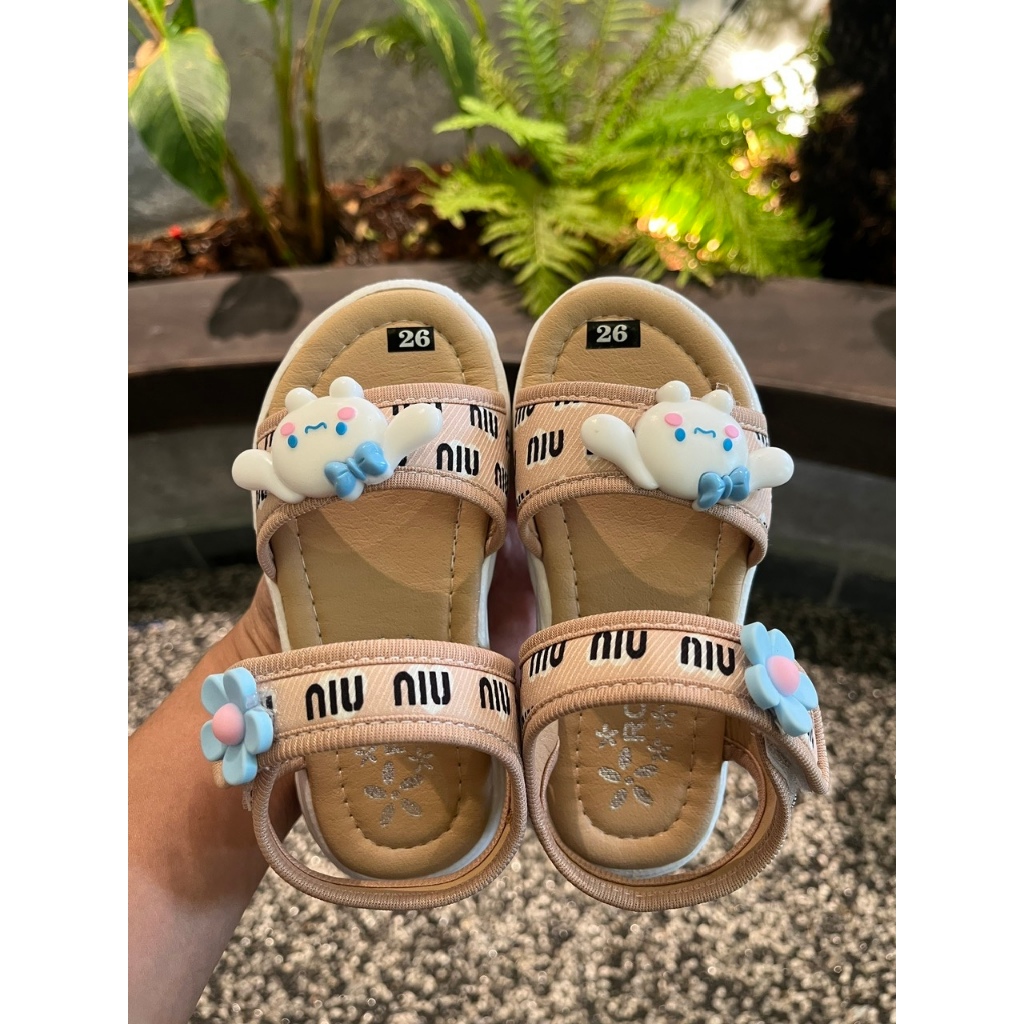 Sandals for children to wear to school with durable, lightweight and ...