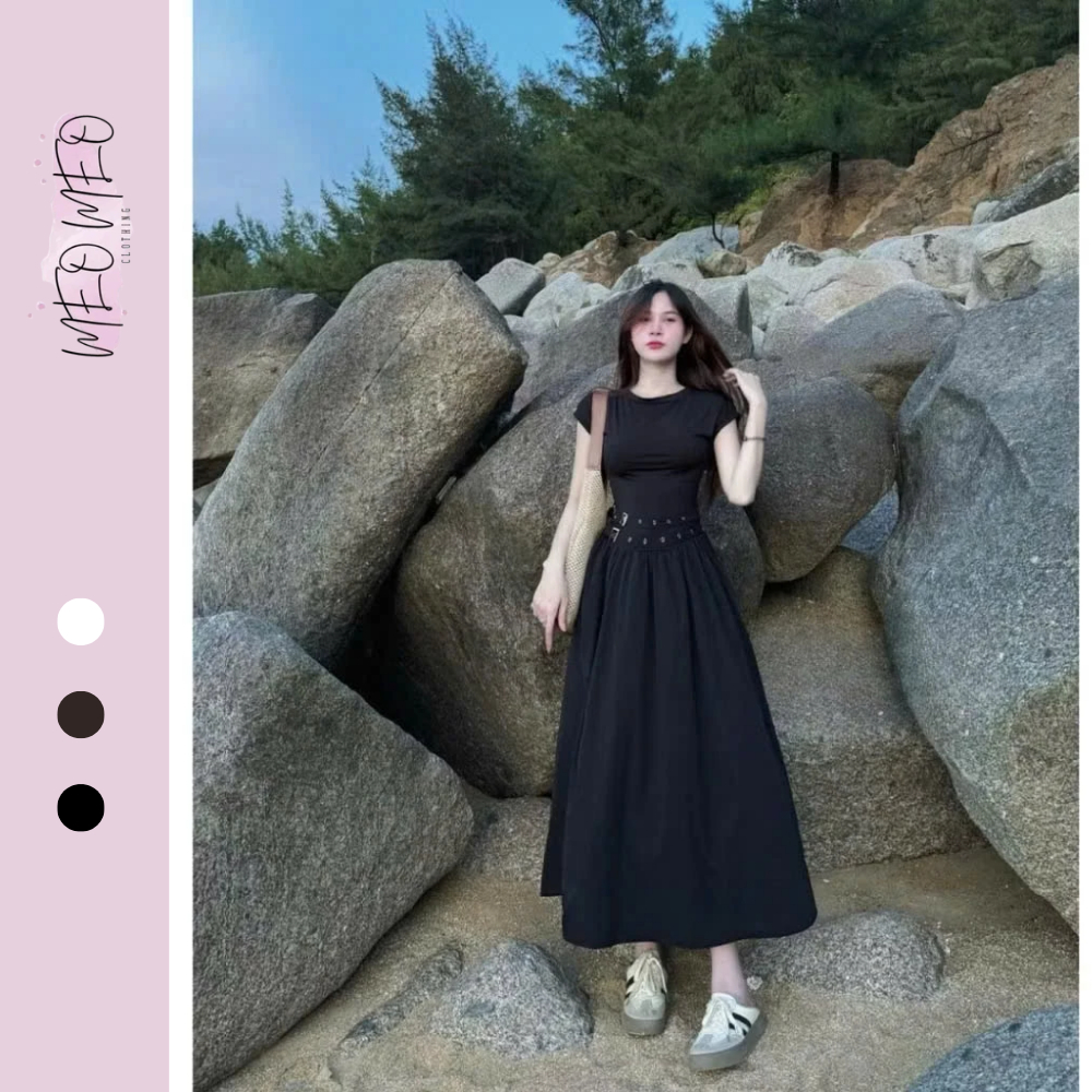 Feminine long-form, slightly flared bodycon dress with mussel sleeves ...