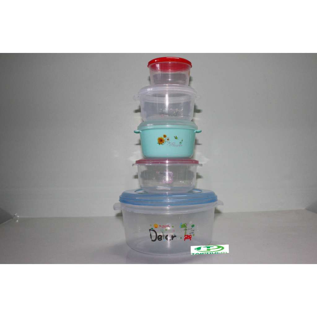 Round plastic food containers - VI HUNG - thick, all sizes, random ...