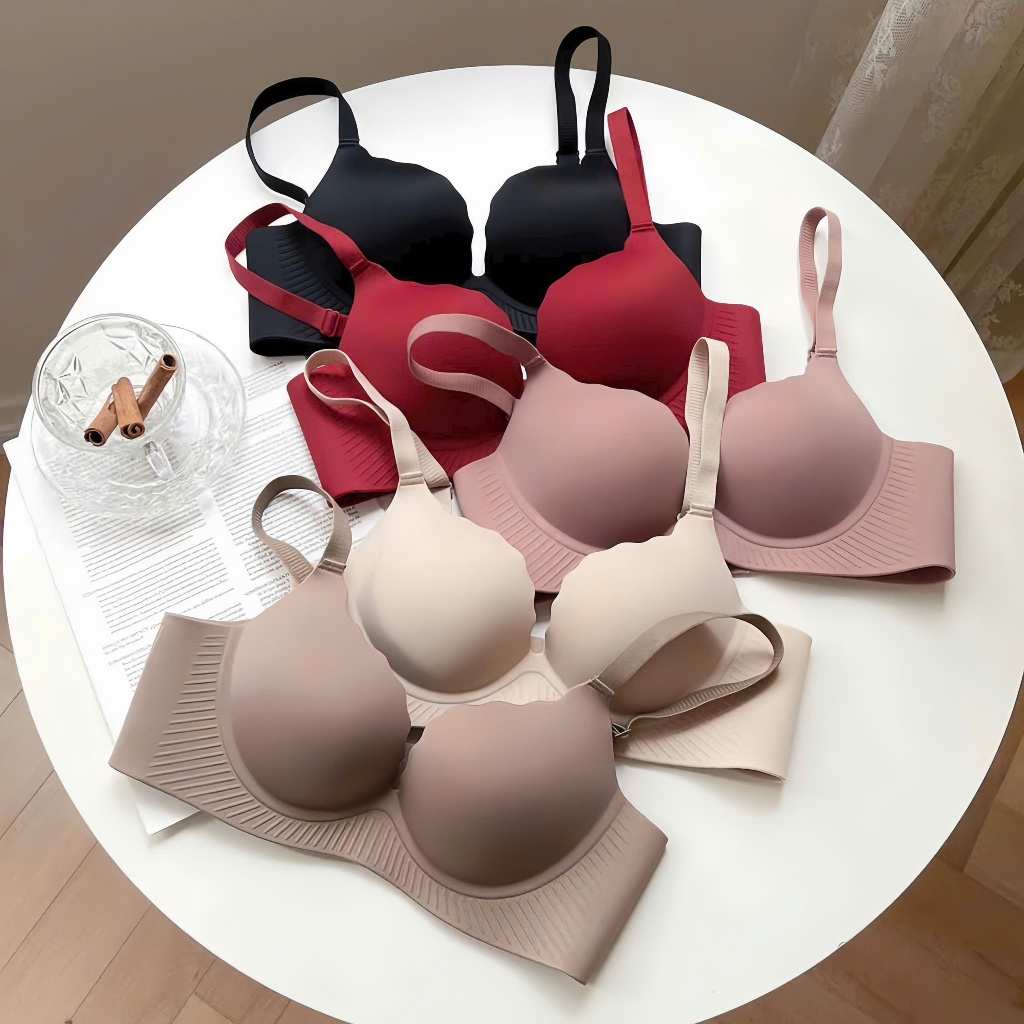 Contoured Bra with Large Back, Rimless, Seamless Padded 3.5cm Thick ...