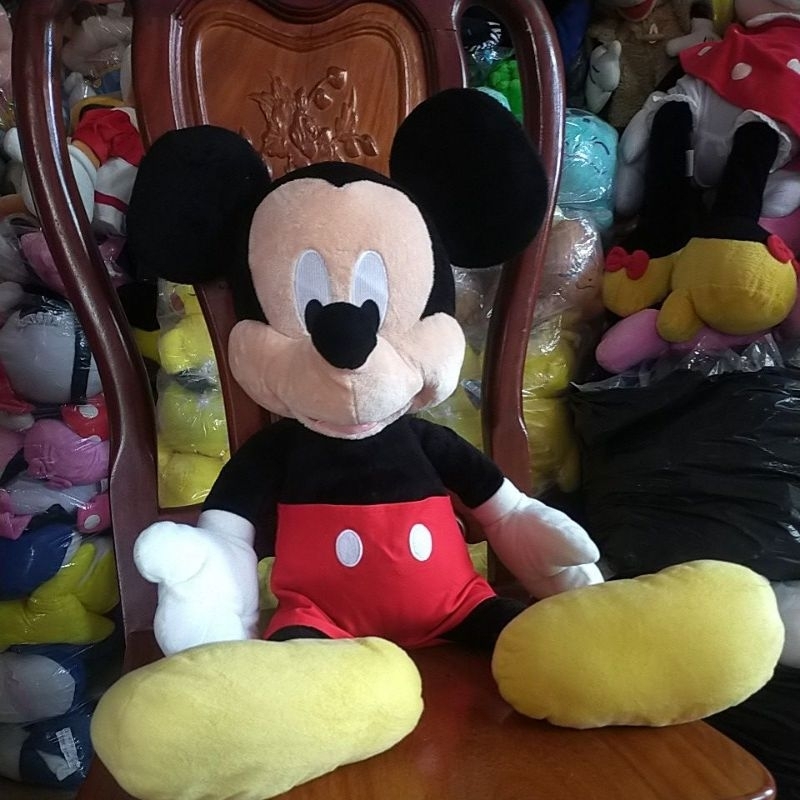 Mickey mouse teddy bear size to 70cm in the movie Mickey mouse ...