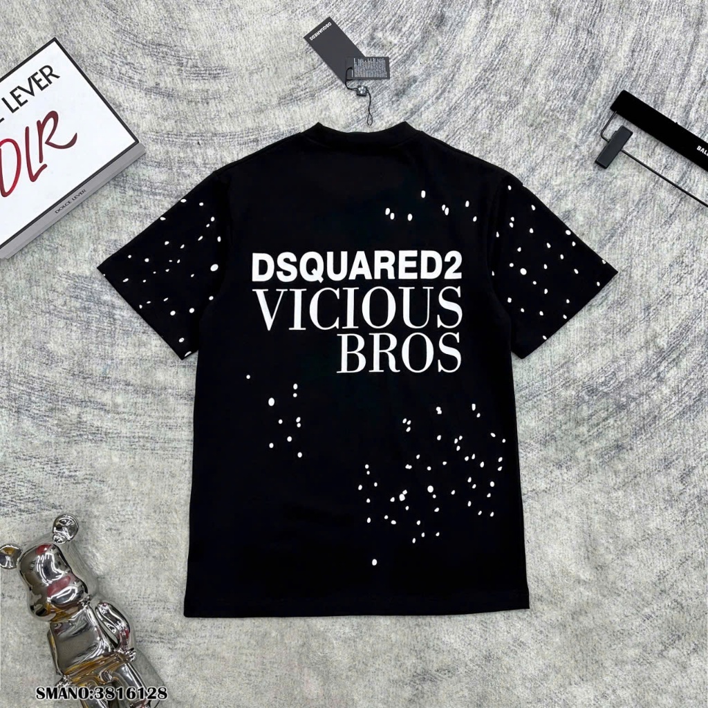 DSQ Men's T-SHIRT with blue paint flakes, high quality cotton fabric, 4 ...
