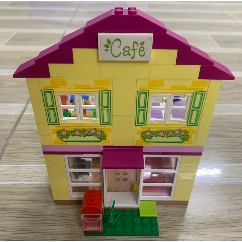 Genuine friends cafe house model assembly toy | Shopee Philippines