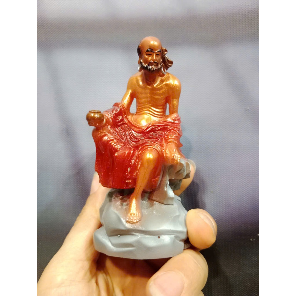 Statue of Dharma made of stone powder. 10 cm high. display statue, feng ...