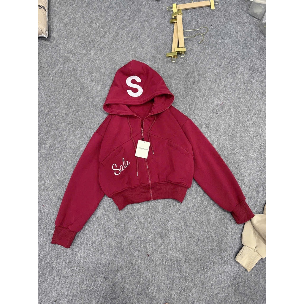 Mezzanine feltJacket with embroidered logo, unique style, youthful ...