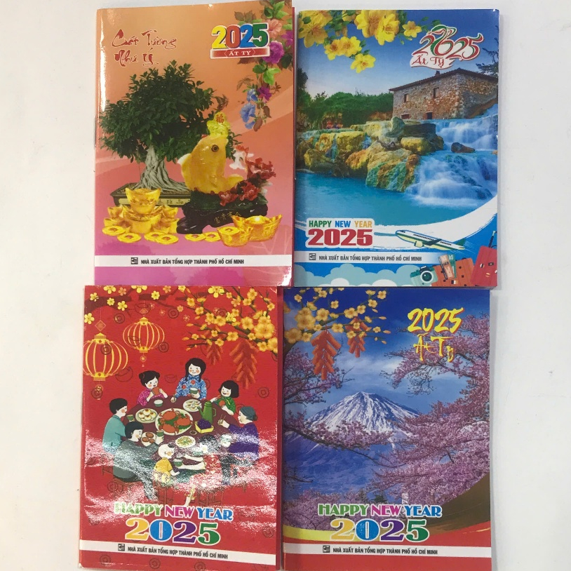 Mini pocket calendar 2025 - Notebook with calendar 2025 | Shopee ...