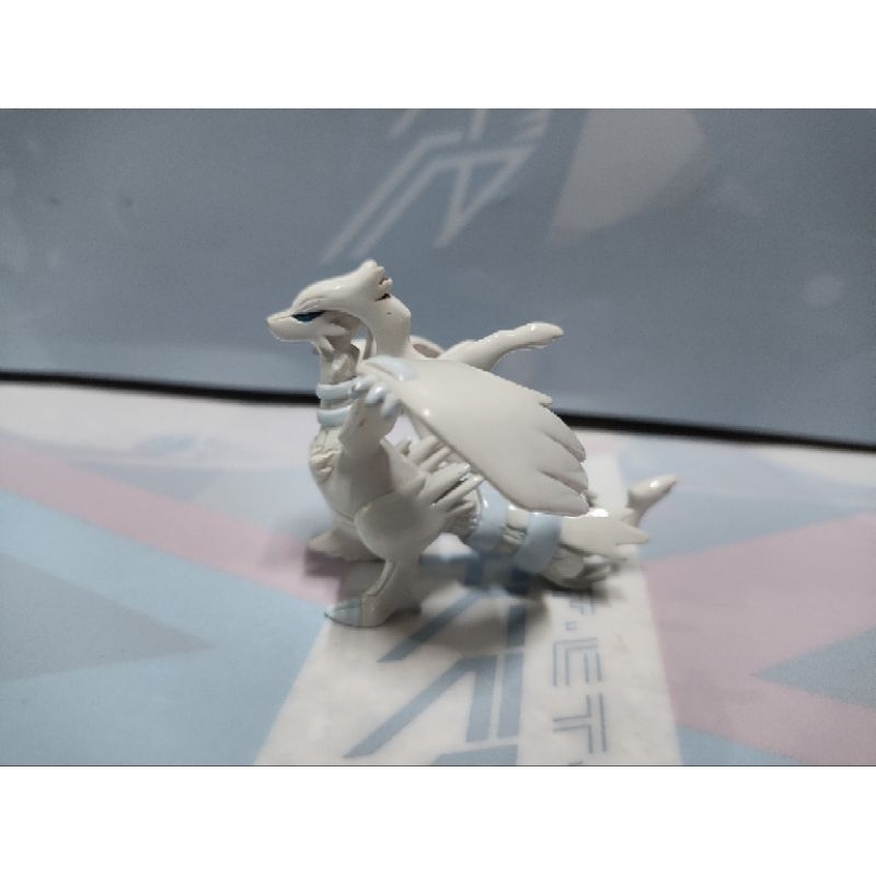 Pokemon Reshiram model | Shopee Philippines