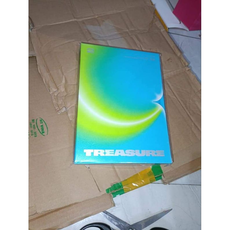 Treasure group photobook - "THE SECOND STEP: CHAPTER TWO". | Shopee ...