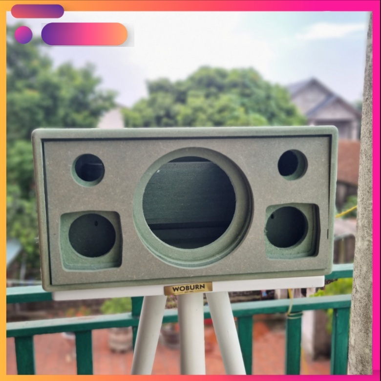 Wooden vented stanmore shaped speaker box for super nice 2.1 speakers ...