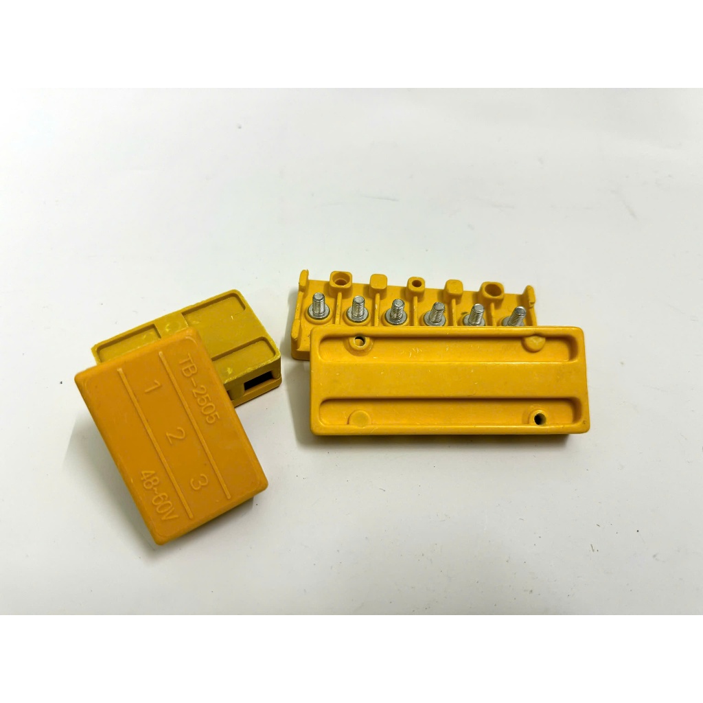 Domino 3-Pole and 6-Pole Fireproof Electrical Connector (Full Screws ...